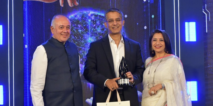 Kevin Vaz honoured as ‘Media Person of the Year’ at 12th IAA Leadership ...